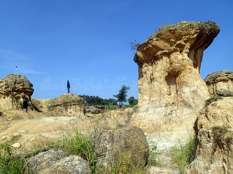 indonesia-east java-the rocks – ani'kiki' krisnamurti